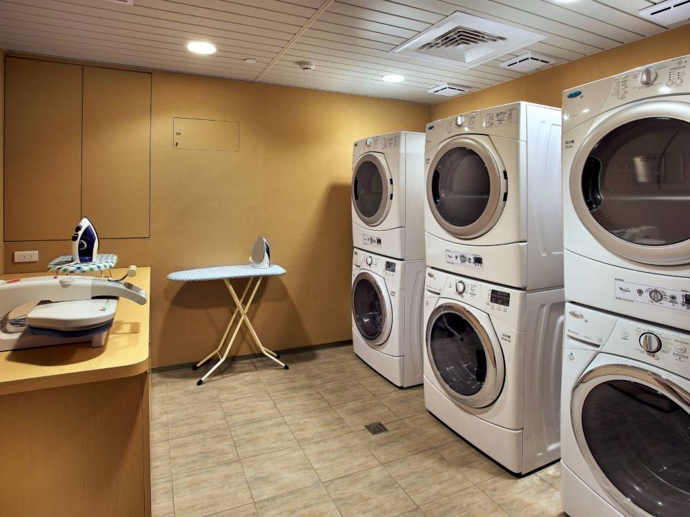 樂樂旅蘆洲Two Tails Hotel Luzhou 住宿訂房 | ezTravel易遊網